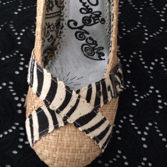 naughty monkey | Shoes | Naughty Monkey Zebra Basket Woven Shoes | Poshmark